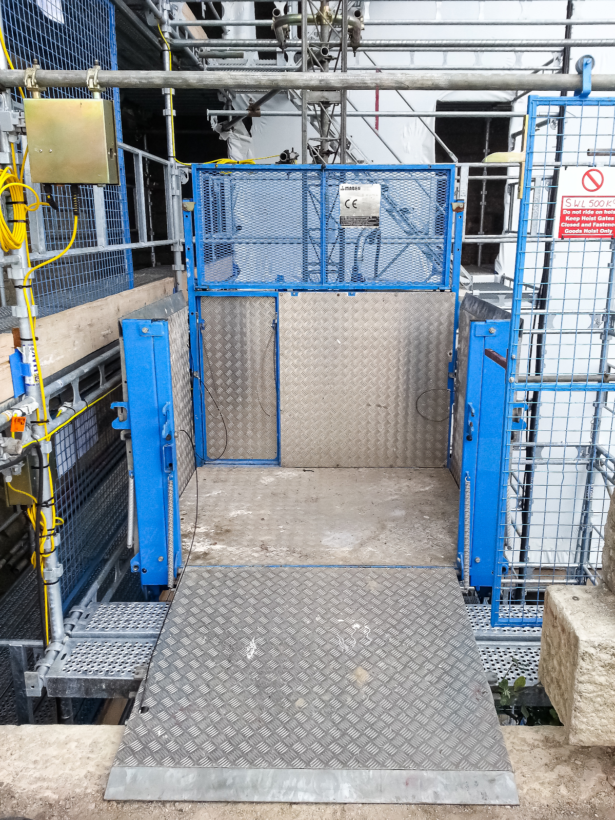 Maber 500NV Goods Hoist - Hoist Hire